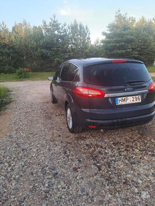 Ford S-Max 2014 in Vilnius, with an engine capacity of 2.00 L and mileage of 205 thousand km for 5900 €, photo 1 on AUTOMOTO.COM.LV