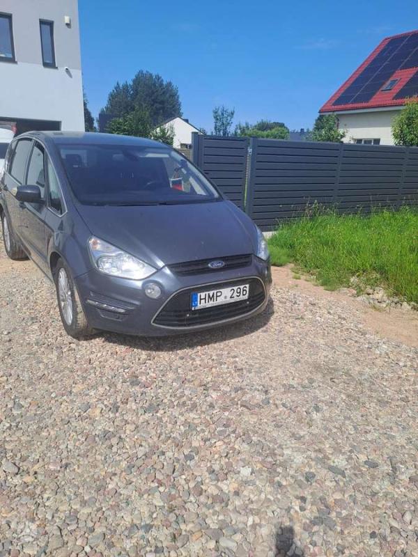 Ford S-Max 2014 in Vilnius, with an engine capacity of 2.00 L and mileage of 205 thousand km for 5900 €, photo 4 on AUTOMOTO.COM.LV