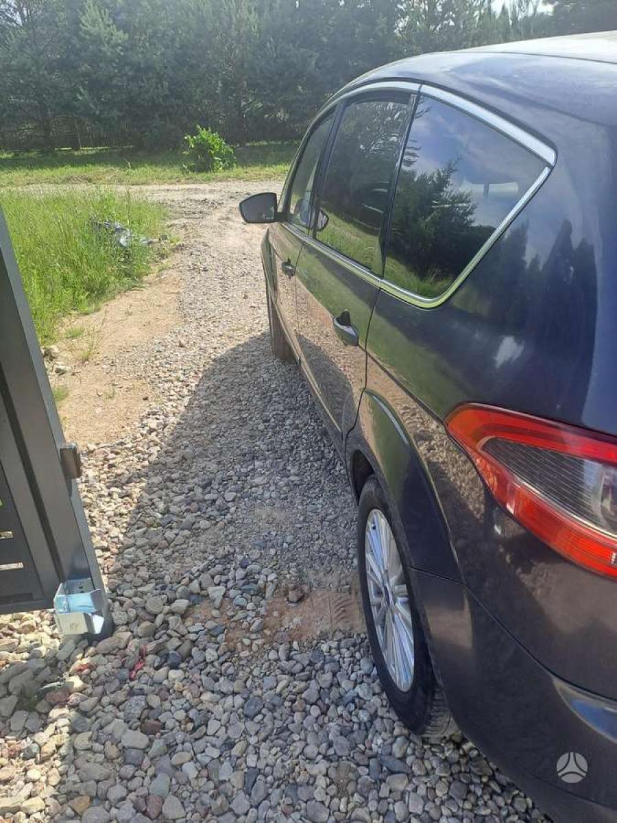 Ford S-Max 2014 Viļņa, ar dzinēja tilpumu 2.00 L un nobraukumu 205 tūkst. km par 5900 €, foto 7 vietnē AUTOMOTO.COM.LV