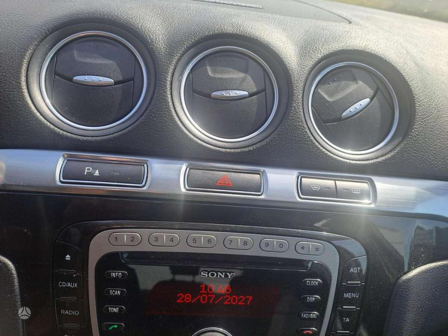 Ford S-Max 2014 Viļņa, ar dzinēja tilpumu 2.00 L un nobraukumu 205 tūkst. km par 5900 €, foto 12 vietnē AUTOMOTO.COM.LV
