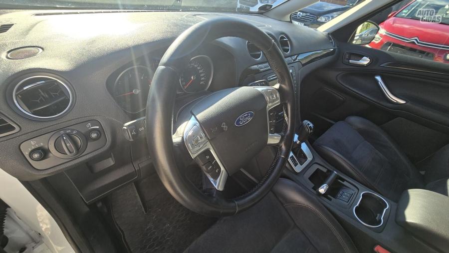 Ford S-Max 2014 in Kaunas, with an engine capacity of 2.00 L and mileage of 327 thousand km for 5250 €, photo 11 on AUTOMOTO.COM.LV