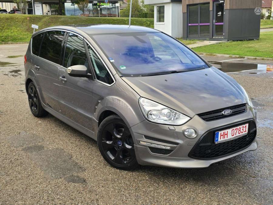 Ford S-Max 2014 in Jonava, with an engine capacity of 2.20 L and mileage of 289 thousand km for 6350 €, photo 1 on AUTOMOTO.COM.LV