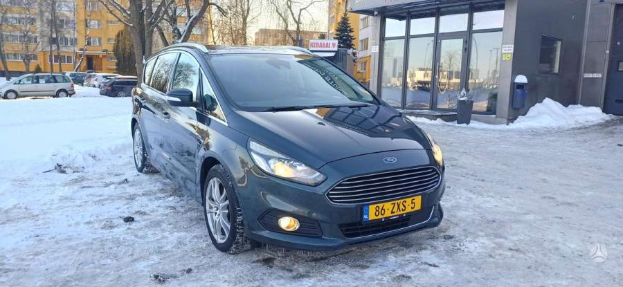 Ford S-Max 2015 in Kaunas, with an engine capacity of 2.00 L and mileage of 279 thousand km for 7999 €, photo 1 on AUTOMOTO.COM.LV