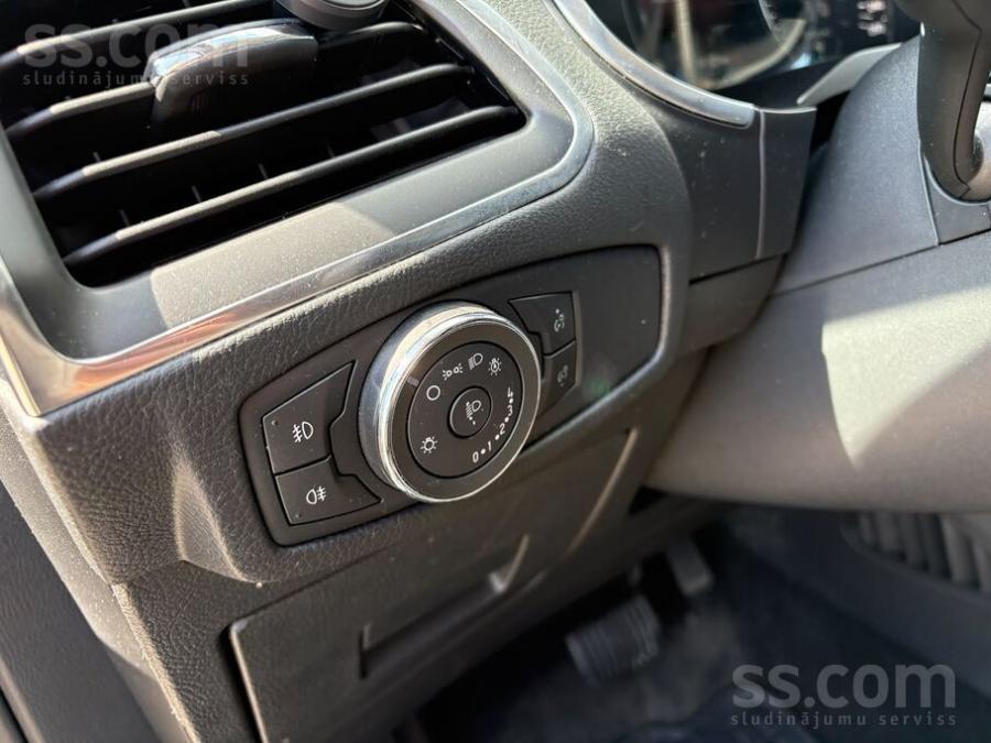 Ford S-Max 2015 Liepāja, ar dzinēja tilpumu 2.00 L un nobraukumu 167 tūkst. km par 8500 €, foto 13 vietnē AUTOMOTO.COM.LV