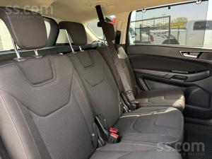 Ford S-Max 2015 Liepāja, ar dzinēja tilpumu 2.00 L un nobraukumu 167 tūkst. km par 8500 €, foto 25 vietnē AUTOMOTO.COM.LV