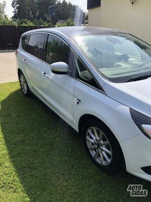 Ford S-Max 2016 in Vilnius, with an engine capacity of 2.00 L and mileage of 280 thousand km for 4000 €, photo  on AUTOMOTO.COM.LV