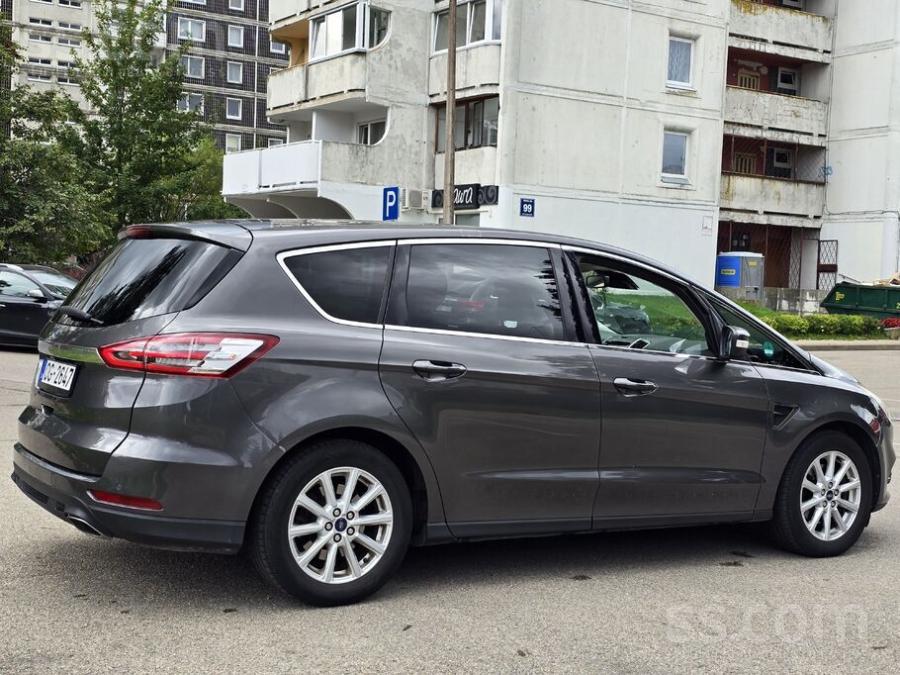 Ford S-Max 2016 in Riga, with an engine capacity of 2.00 L and mileage of 215 thousand km for 7700 €, photo 5 on AUTOMOTO.COM.LV