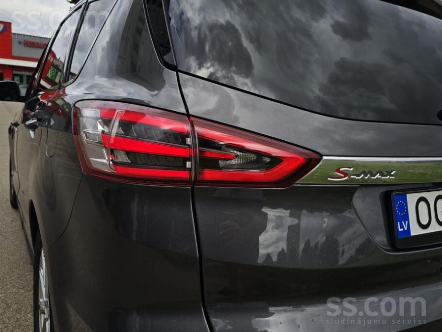 Ford S-Max 2016 in Riga, with an engine capacity of 2.00 L and mileage of 215 thousand km for 7700 €, photo 7 on AUTOMOTO.COM.LV