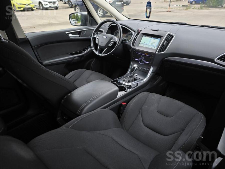 Ford S-Max 2016 in Riga, with an engine capacity of 2.00 L and mileage of 215 thousand km for 7700 €, photo 8 on AUTOMOTO.COM.LV