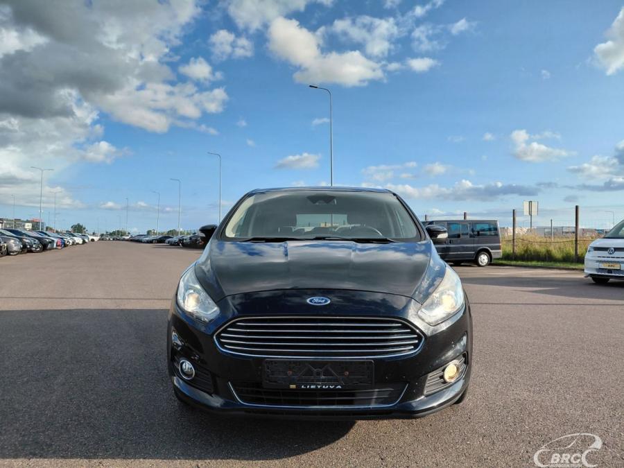 Ford S-Max 2017 in Vilnius, with an engine capacity of 2.00 L and mileage of 340 thousand km for 8900 €, photo 1 on AUTOMOTO.COM.LV