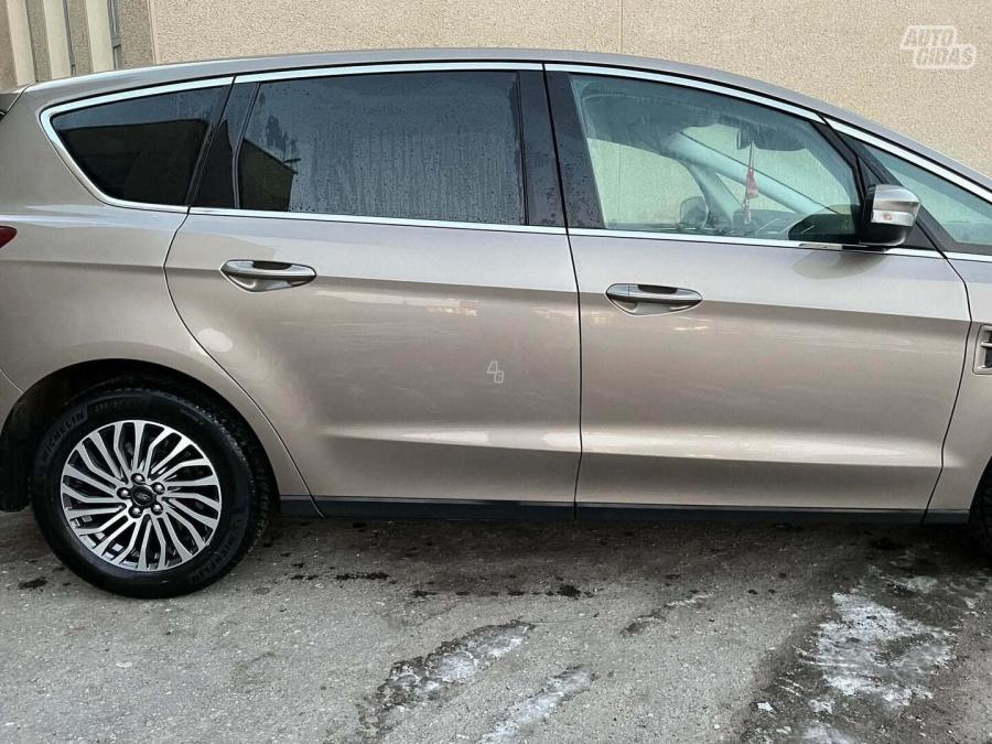 Ford S-Max 2019 in Mazeikiai, with an engine capacity of 2.00 L and mileage of 296 thousand km for 11000 €, photo 1 on AUTOMOTO.COM.LV