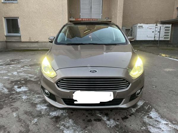 Ford S-Max 2019 in Mazeikiai, with an engine capacity of 2.00 L and mileage of 296 thousand km for 11000 €, photo 8 on AUTOMOTO.COM.LV