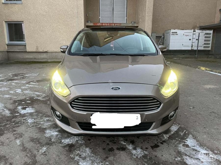 Ford S-Max 2019 in Mazeikiai, with an engine capacity of 2.00 L and mileage of 296 thousand km for 11000 €, photo 9 on AUTOMOTO.COM.LV
