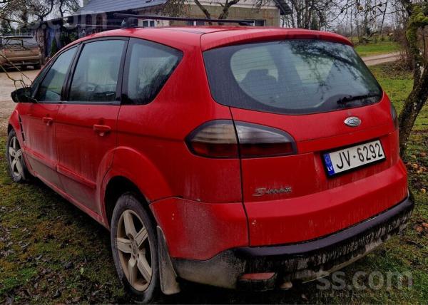 Red Ford S-Max 2008 in Tukums, with an engine capacity of 2.00 L and mileage of 400 thousand km for 1200 €, photo 3 on AUTOMOTO.COM.LV