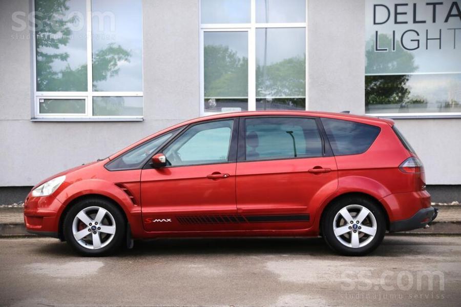 Red Ford S-Max 2006 in Riga, with an engine capacity of 2.00 L and mileage of 0 thousand km for 2995 €, photo 2 on AUTOMOTO.COM.LV