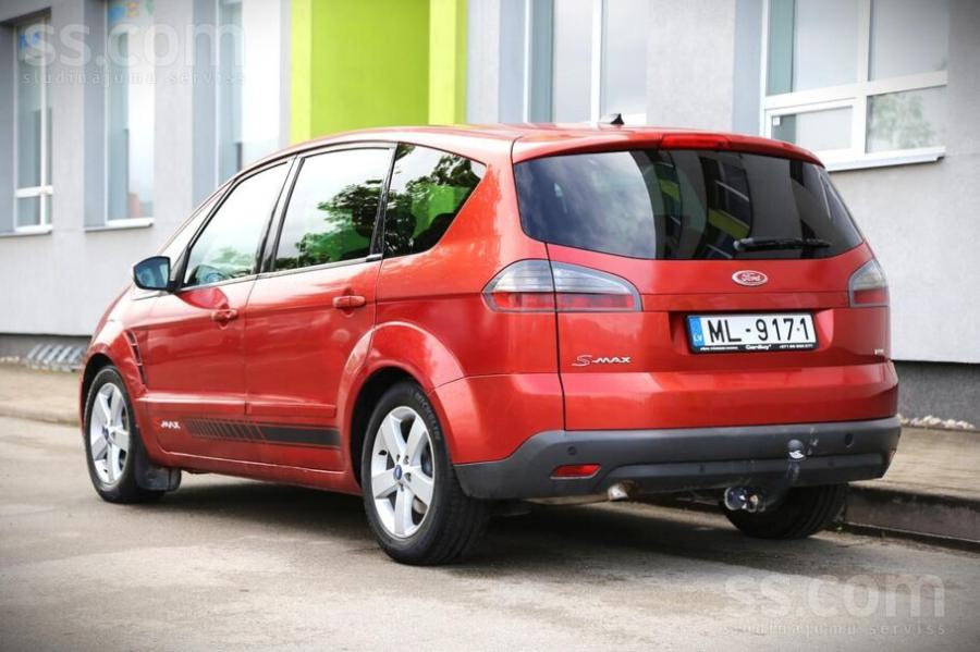 Red Ford S-Max 2006 in Riga, with an engine capacity of 2.00 L and mileage of 0 thousand km for 2995 €, photo 5 on AUTOMOTO.COM.LV