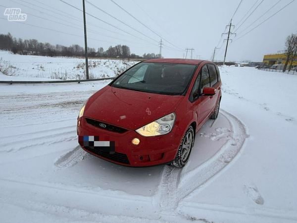 Red Ford S-Max 2007 in Siauliai, with an engine capacity of 2.00 L and mileage of 350 thousand km for 2499 €, photo 5 on AUTOMOTO.COM.LV