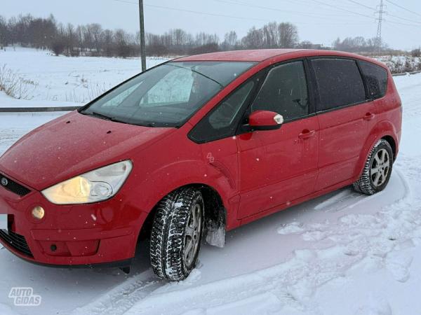 Red Ford S-Max 2007 in Siauliai, with an engine capacity of 2.00 L and mileage of 350 thousand km for 2499 €, photo 9 on AUTOMOTO.COM.LV