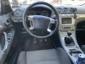Red Ford S-Max 2007 in Alytus, with an engine capacity of 2.00 L and mileage of 390 thousand km for 2100 €, photo 15 on AUTOMOTO.COM.LV