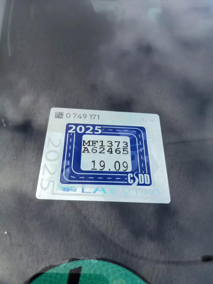 Sarkans Ford S-Max 2007 Rīga, ar dzinēja tilpumu 2.00 L un nobraukumu 253 tūkst. km par 2750 €, foto 19 vietnē AUTOMOTO.COM.LV
