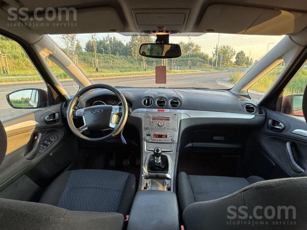 Sarkans Ford S-Max 2007 Jelgava, ar dzinēja tilpumu 2.00 L un nobraukumu 0 tūkst. km par 1500 €, foto 10 vietnē AUTOMOTO.COM.LV