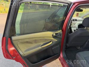 Red Ford S-Max 2007 in Jelgava, with an engine capacity of 2.00 L and mileage of 0 thousand km for 1500 €, photo 13 on AUTOMOTO.COM.LV