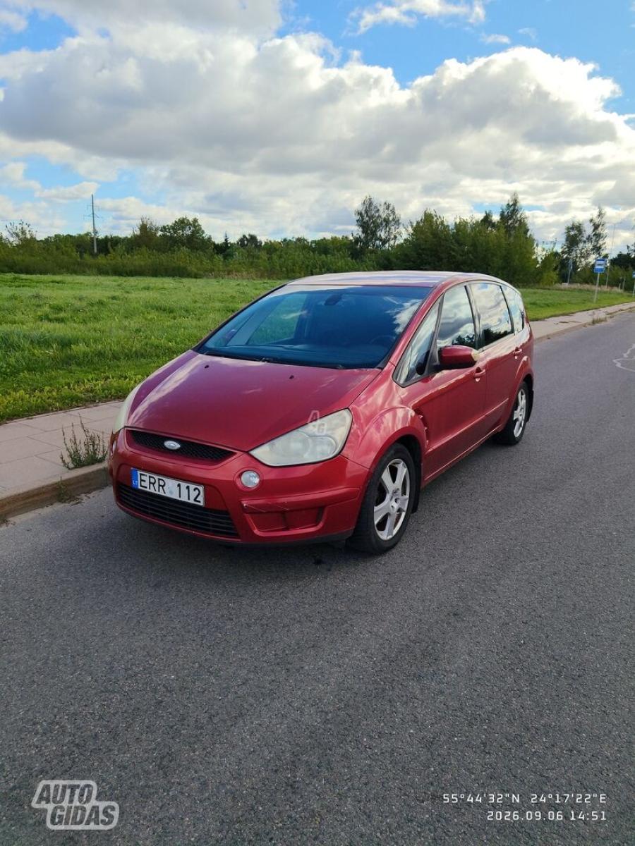Red Ford S-Max 2007 in Panevezys, with an engine capacity of 2.00 L and mileage of 0 thousand km for 1000 €, photo 3 on AUTOMOTO.COM.LV
