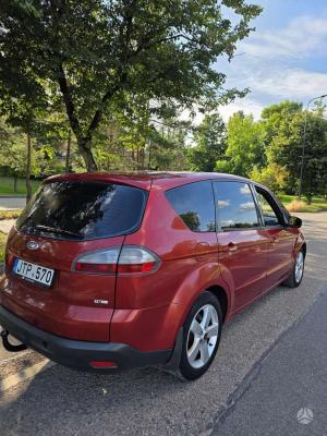 Red Ford S-Max 2008 in Vilnius, with an engine capacity of 2.00 L and mileage of 380 thousand km for 2400 €, photo 7 on AUTOMOTO.COM.LV