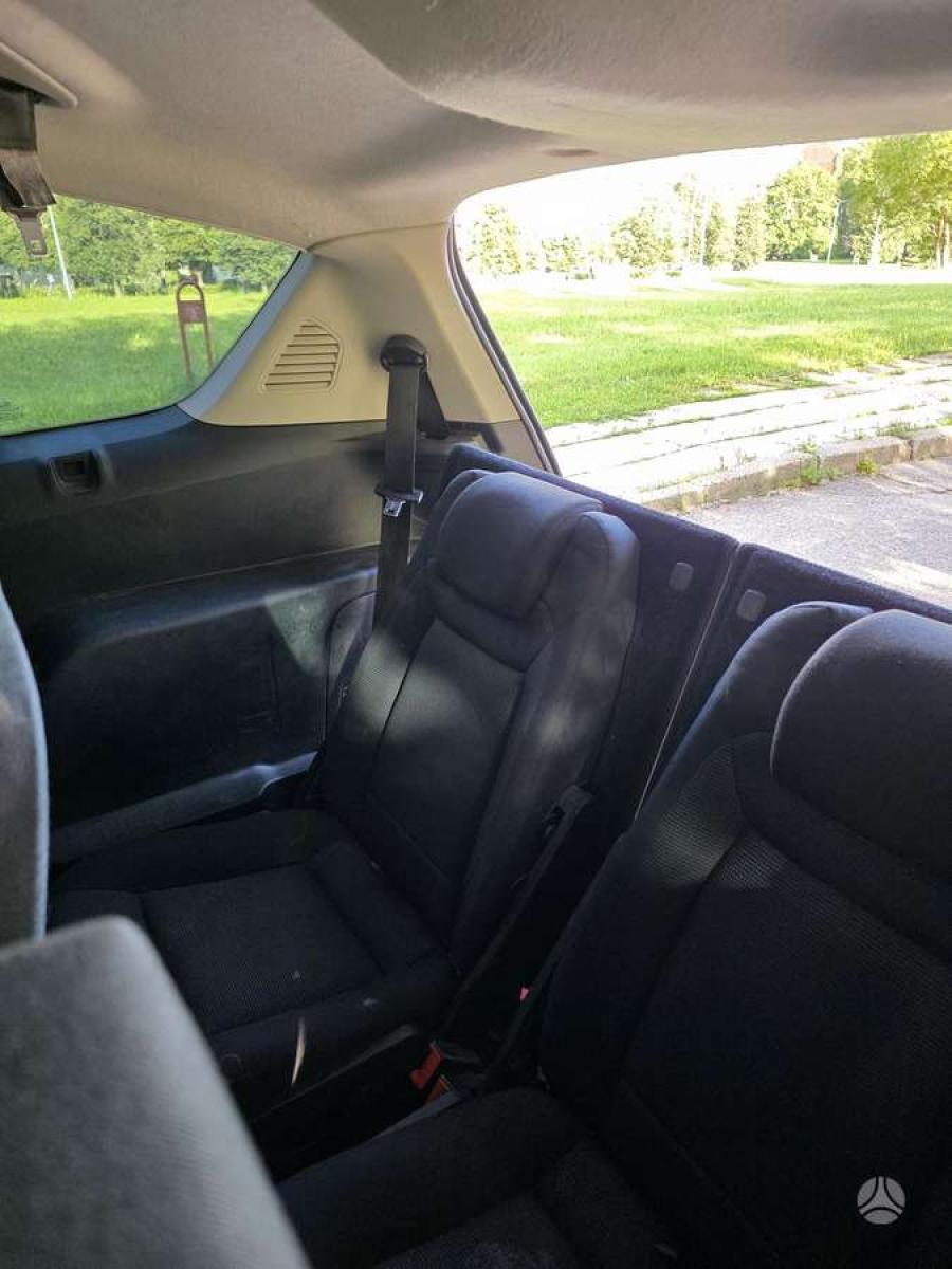 Red Ford S-Max 2008 in Vilnius, with an engine capacity of 2.00 L and mileage of 380 thousand km for 2400 €, photo 31 on AUTOMOTO.COM.LV