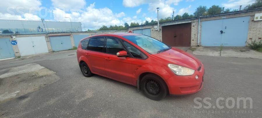 Red Ford S-Max 2008 in Riga, with an engine capacity of 2.00 L and mileage of 643 thousand km for 700 €, photo 4 on AUTOMOTO.COM.LV