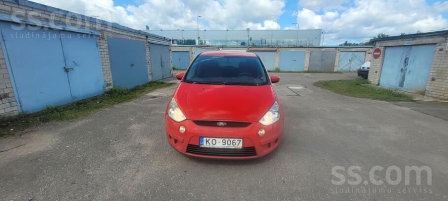 Red Ford S-Max 2008 in Riga, with an engine capacity of 2.00 L and mileage of 643 thousand km for 700 €, photo 5 on AUTOMOTO.COM.LV