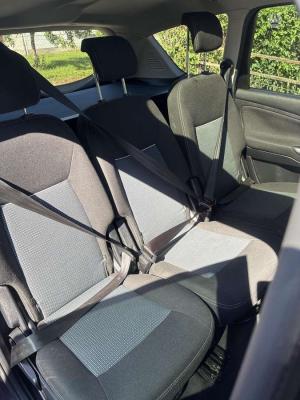 Sarkans Ford S-Max 2011 Vilkaviškis, ar dzinēja tilpumu 2.00 L un nobraukumu 293 tūkst. km par 4550 €, foto 18 vietnē AUTOMOTO.COM.LV