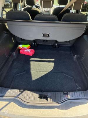 Sarkans Ford S-Max 2011 Vilkaviškis, ar dzinēja tilpumu 2.00 L un nobraukumu 293 tūkst. km par 4550 €, foto 21 vietnē AUTOMOTO.COM.LV