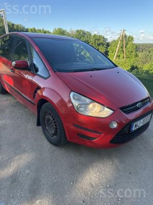 Sarkans Ford S-Max 2012 Madona, ar dzinēja tilpumu 2.00 L un nobraukumu 545 tūkst. km par 2100 €, foto 4 vietnē AUTOMOTO.COM.LV