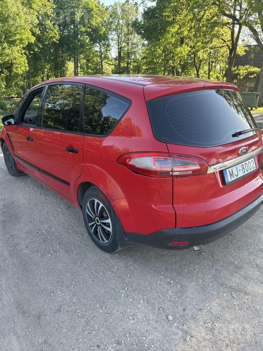 Sarkans Ford S-Max 2012 Madona, ar dzinēja tilpumu 2.00 L un nobraukumu 545 tūkst. km par 2100 €, foto 8 vietnē AUTOMOTO.COM.LV