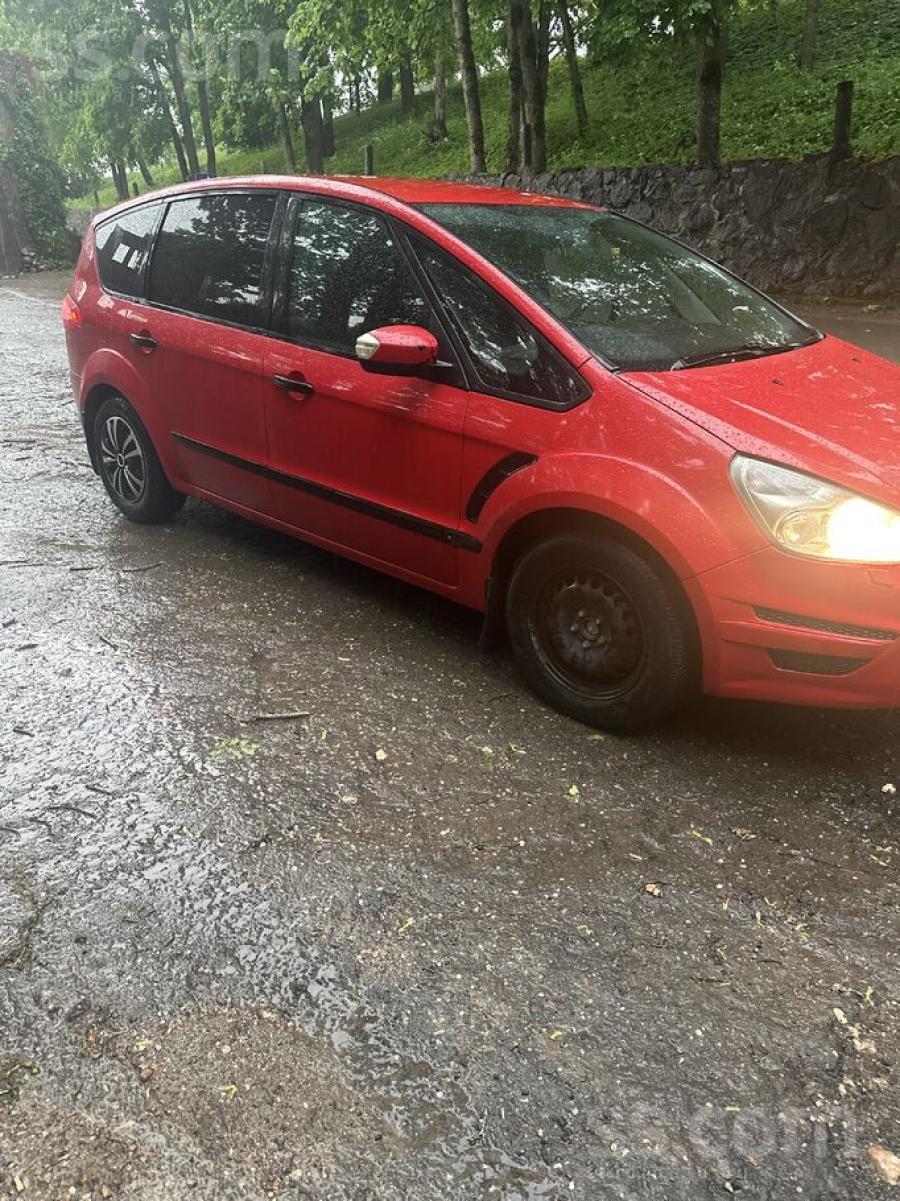 Sarkans Ford S-Max 2012 Madona, ar dzinēja tilpumu 2.00 L un nobraukumu 0 tūkst. km par 1600 €, foto 5 vietnē AUTOMOTO.COM.LV