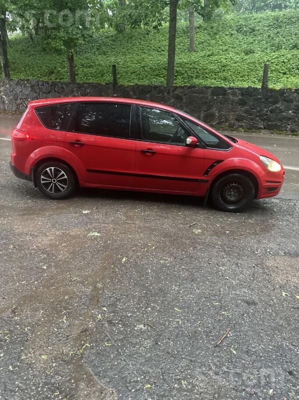 Sarkans Ford S-Max 2012 Madona, ar dzinēja tilpumu 2.00 L un nobraukumu 0 tūkst. km par 1600 €, foto 5 vietnē AUTOMOTO.COM.LV