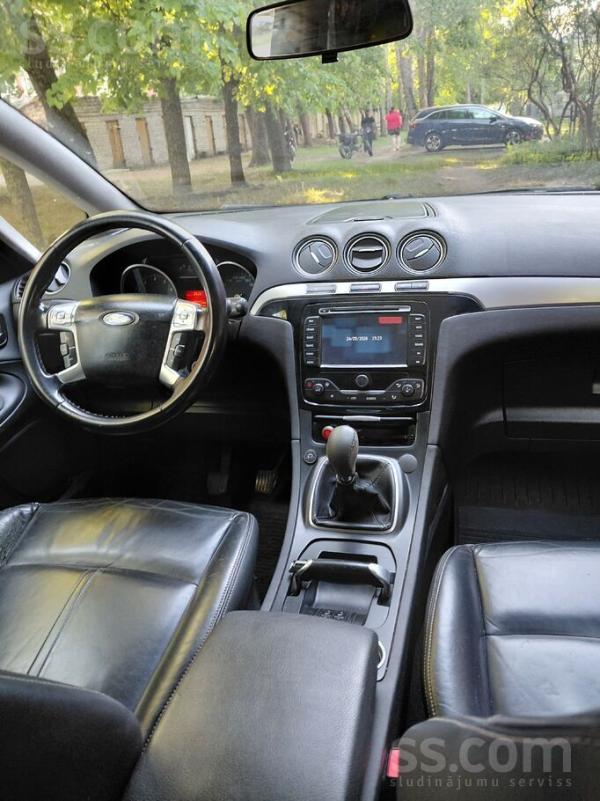 Sarkans Ford S-Max 2012 Rīga, ar dzinēja tilpumu 2.00 L un nobraukumu 0 tūkst. km par 2750 €, foto 9 vietnē AUTOMOTO.COM.LV