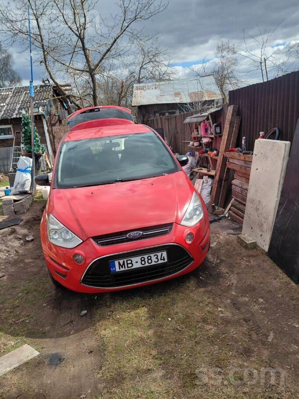 Sarkans Ford S-Max 2012 Rīga, ar dzinēja tilpumu 2.00 L un nobraukumu 0 tūkst. km par 3150 €, foto 5 vietnē AUTOMOTO.COM.LV