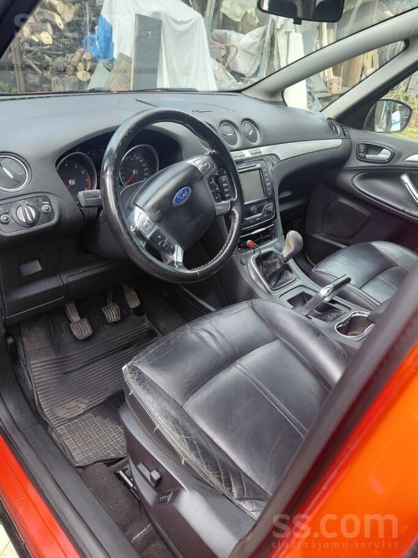 Sarkans Ford S-Max 2012 Rīga, ar dzinēja tilpumu 2.00 L un nobraukumu 0 tūkst. km par 3150 €, foto 6 vietnē AUTOMOTO.COM.LV