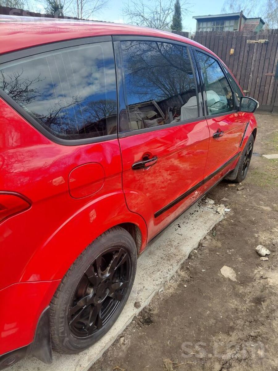 Sarkans Ford S-Max 2012 Rīga, ar dzinēja tilpumu 2.00 L un nobraukumu 0 tūkst. km par 3150 €, foto 3 vietnē AUTOMOTO.COM.LV
