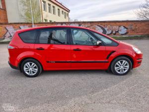 Red Ford S-Max 2013 in Siauliai, with an engine capacity of 2.00 L and mileage of 257 thousand km for 3950 €, photo 8 on AUTOMOTO.COM.LV