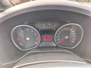 Red Ford S-Max 2013 in Siauliai, with an engine capacity of 2.00 L and mileage of 257 thousand km for 3950 €, photo 19 on AUTOMOTO.COM.LV