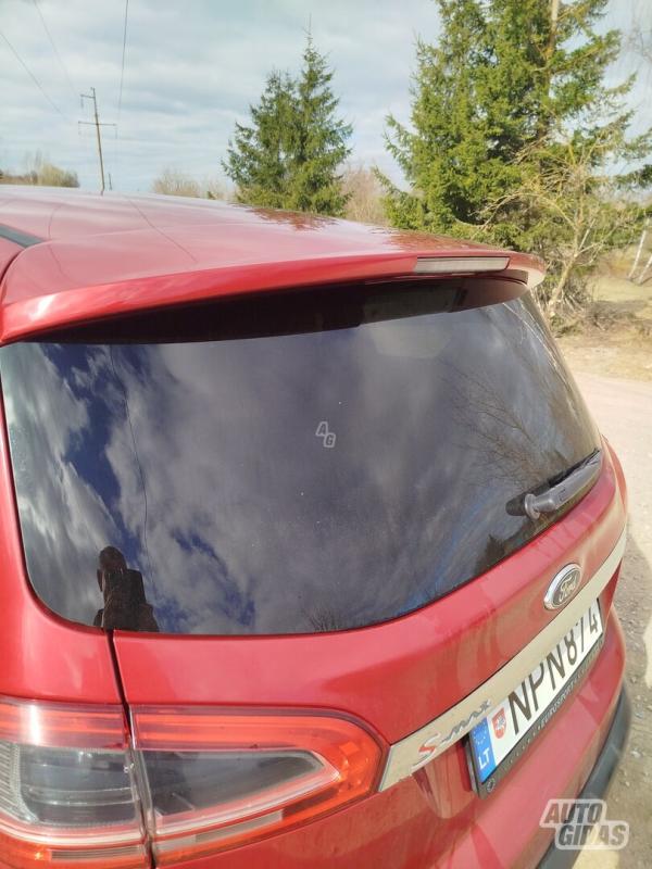 Red Ford S-Max 2014 in Utena, with an engine capacity of 2.00 L and mileage of 362 thousand km for 4350 €, photo 4 on AUTOMOTO.COM.LV