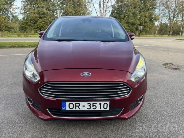 Sarkans Ford S-Max 2016 Ogre, ar dzinēja tilpumu 2.00 L un nobraukumu 262 tūkst. km par 9550 €, foto 4 vietnē AUTOMOTO.COM.LV
