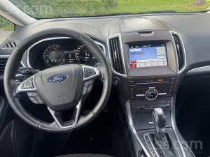 Sarkans Ford S-Max 2016 Ogre, ar dzinēja tilpumu 2.00 L un nobraukumu 262 tūkst. km par 9550 €, foto 14 vietnē AUTOMOTO.COM.LV