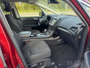 Sarkans Ford S-Max 2016 Ogre, ar dzinēja tilpumu 2.00 L un nobraukumu 262 tūkst. km par 9550 €, foto 25 vietnē AUTOMOTO.COM.LV