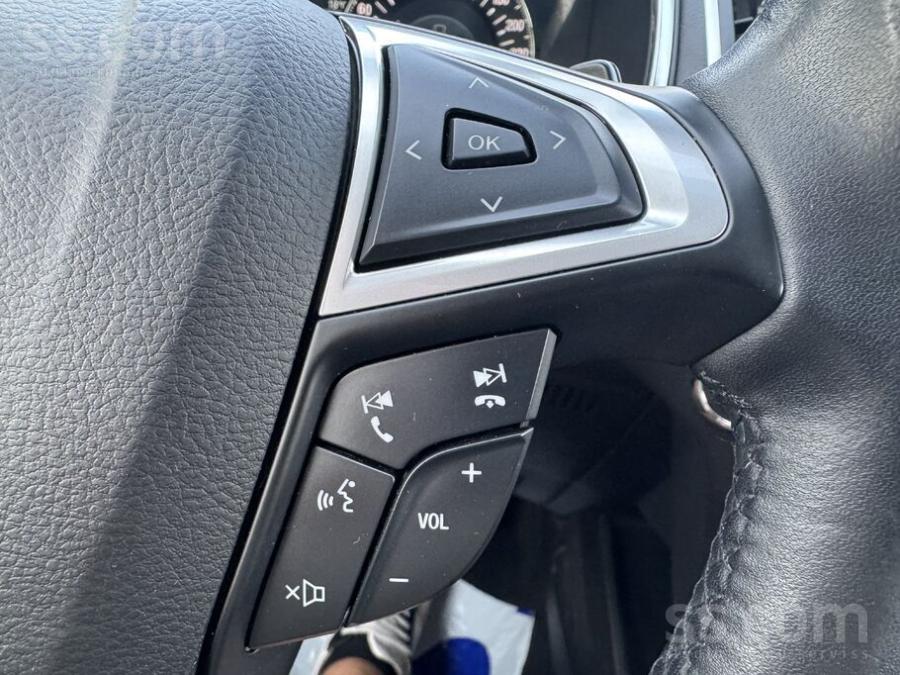 Sarkans Ford S-Max 2016 Ogre, ar dzinēja tilpumu 2.00 L un nobraukumu 262 tūkst. km par 9550 €, foto 35 vietnē AUTOMOTO.COM.LV