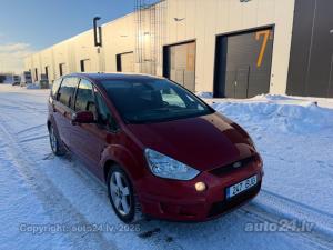Sarkans Ford S-Max 2007 Tallina, ar dzinēja tilpumu 1.80 L un nobraukumu 275 tūkst. km par 2700 €, foto 7 vietnē AUTOMOTO.COM.LV
