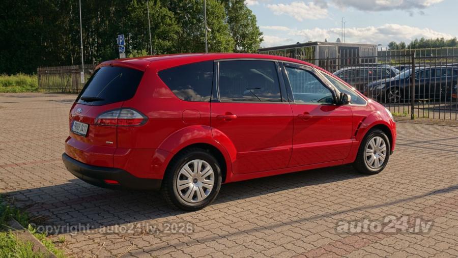 Sarkans Ford S-Max 2009 Tartu, ar dzinēja tilpumu 2.00 L un nobraukumu 267 tūkst. km par 4590 €, foto 8 vietnē AUTOMOTO.COM.LV